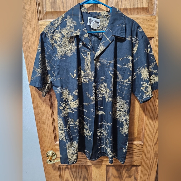 Howie | Shirts | Howie Hawaiian Shirt Large Chart Of The Hawaiian Isles ...